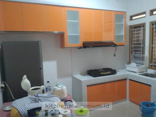 Jasa Pembuatan Kitchen Set Aluminium - Kitchen Set Anti Rayap